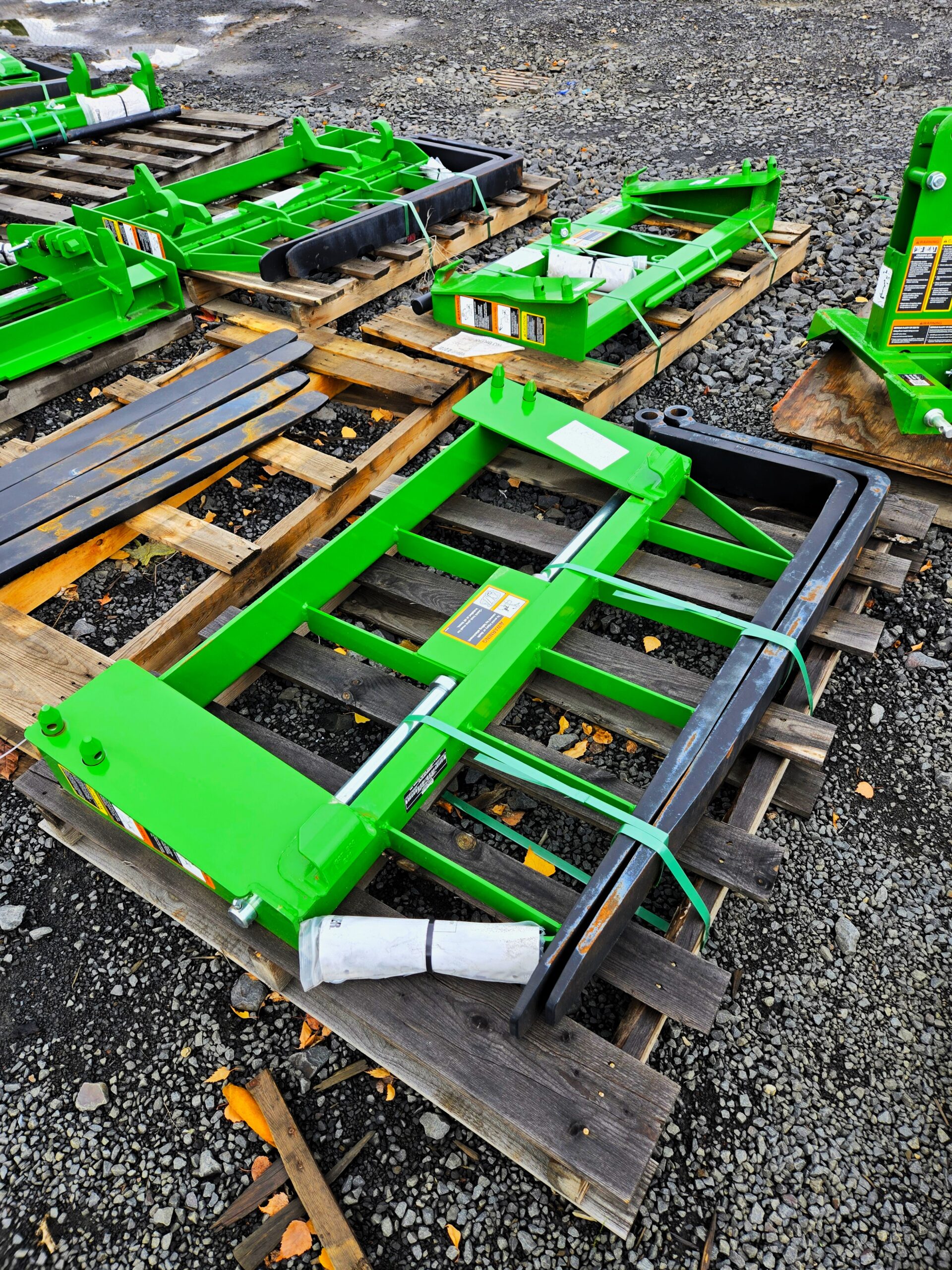 2024 FRONTIER AP13F | Papé Machinery Agriculture & Turf